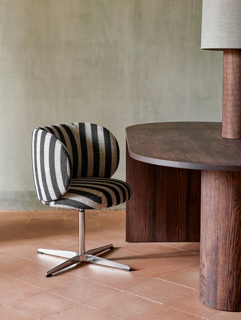 Rico 다이닝 체어 - 회전 베이스 - Ferm Living · Really Well Made